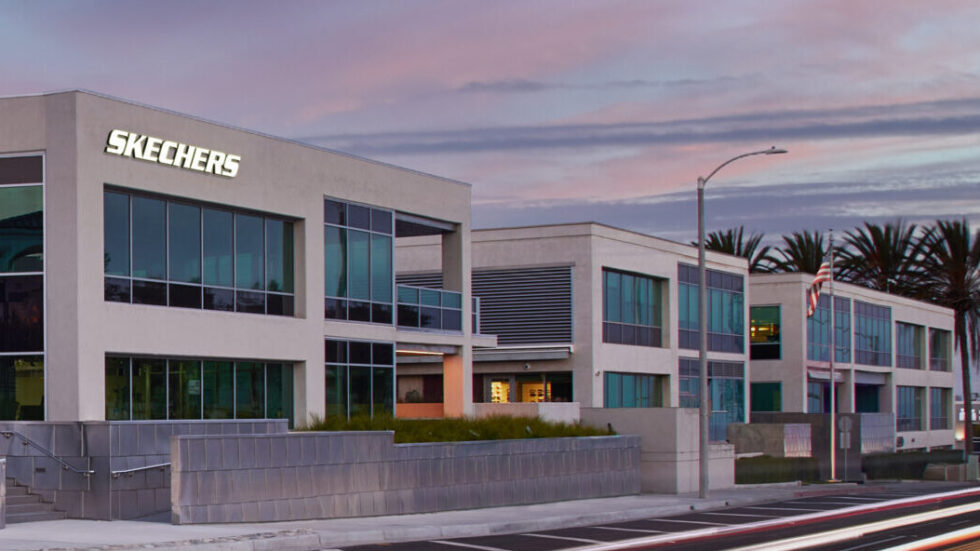 About Us | Skechers (about.skechers.com)